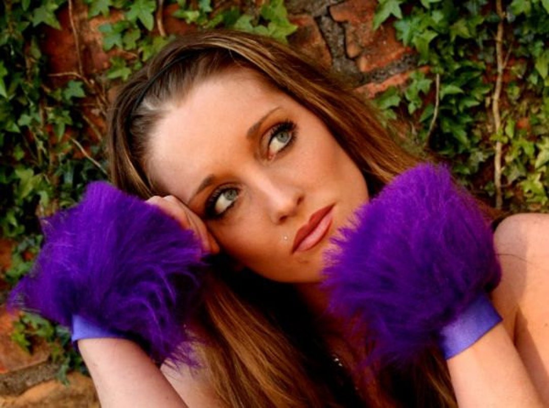 ANY COLOURS Fluffy Furry Wrist Cuffs Neon Plain Faux Fur Lots of ...