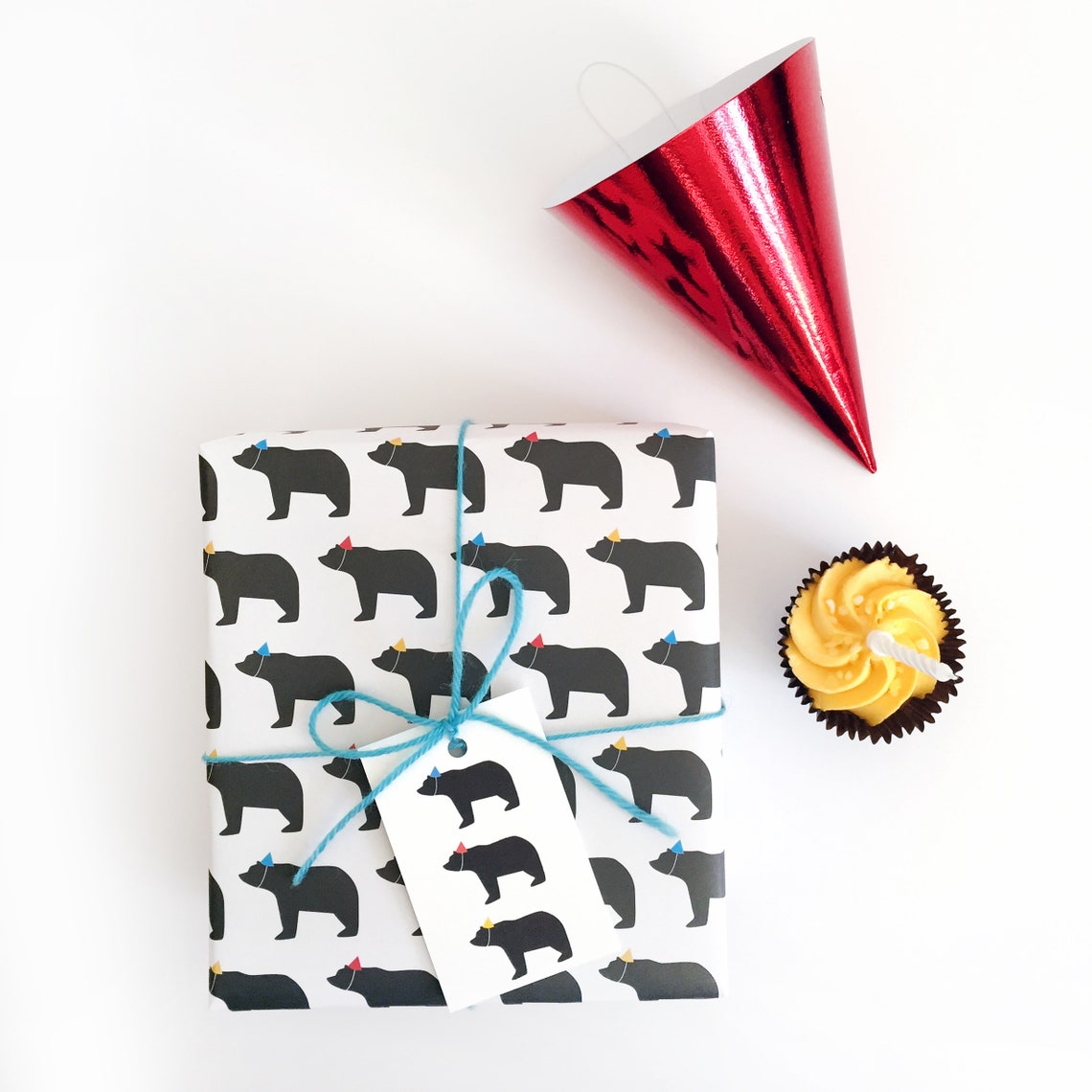 Party Hats Bear Wrapping Paper / Birthday Wrapping Paper / - Etsy UK