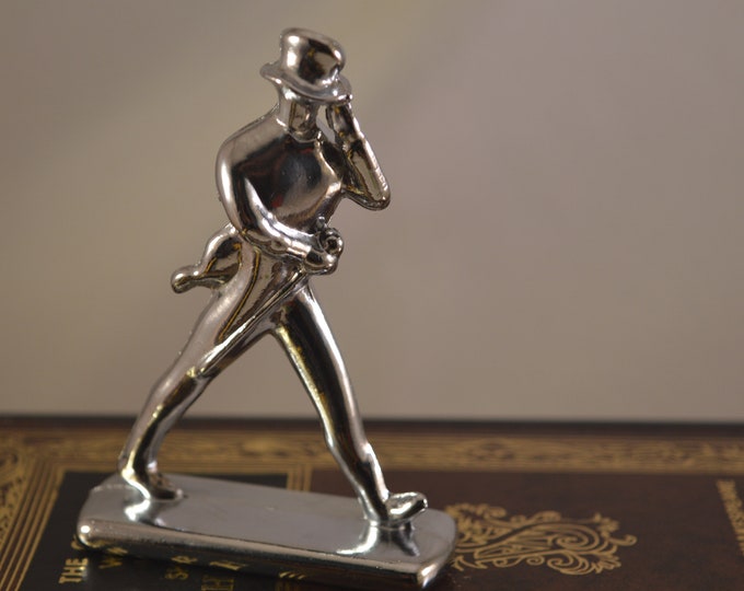 JOHNNIE WALKER Striding Man Metal, Solid, Classic Figure Statue - Etsy