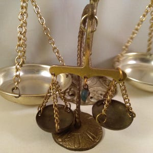 Vintage Brass Scale Libra,miniature,2 Pcs - Etsy