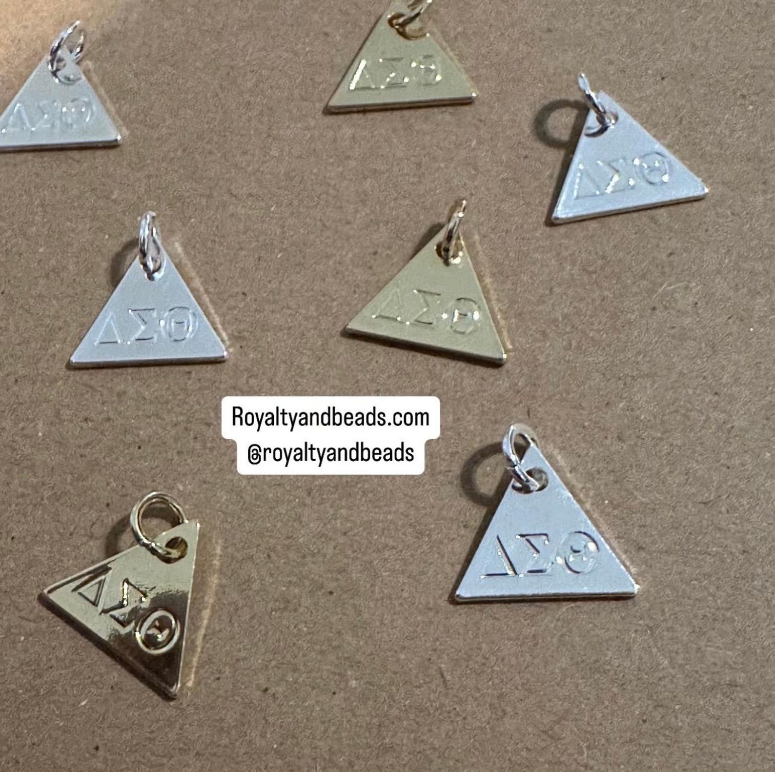Delta Sigma Theta Pyramid Charm - Etsy