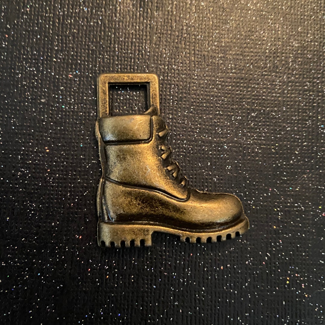 Omega Boot - Etsy