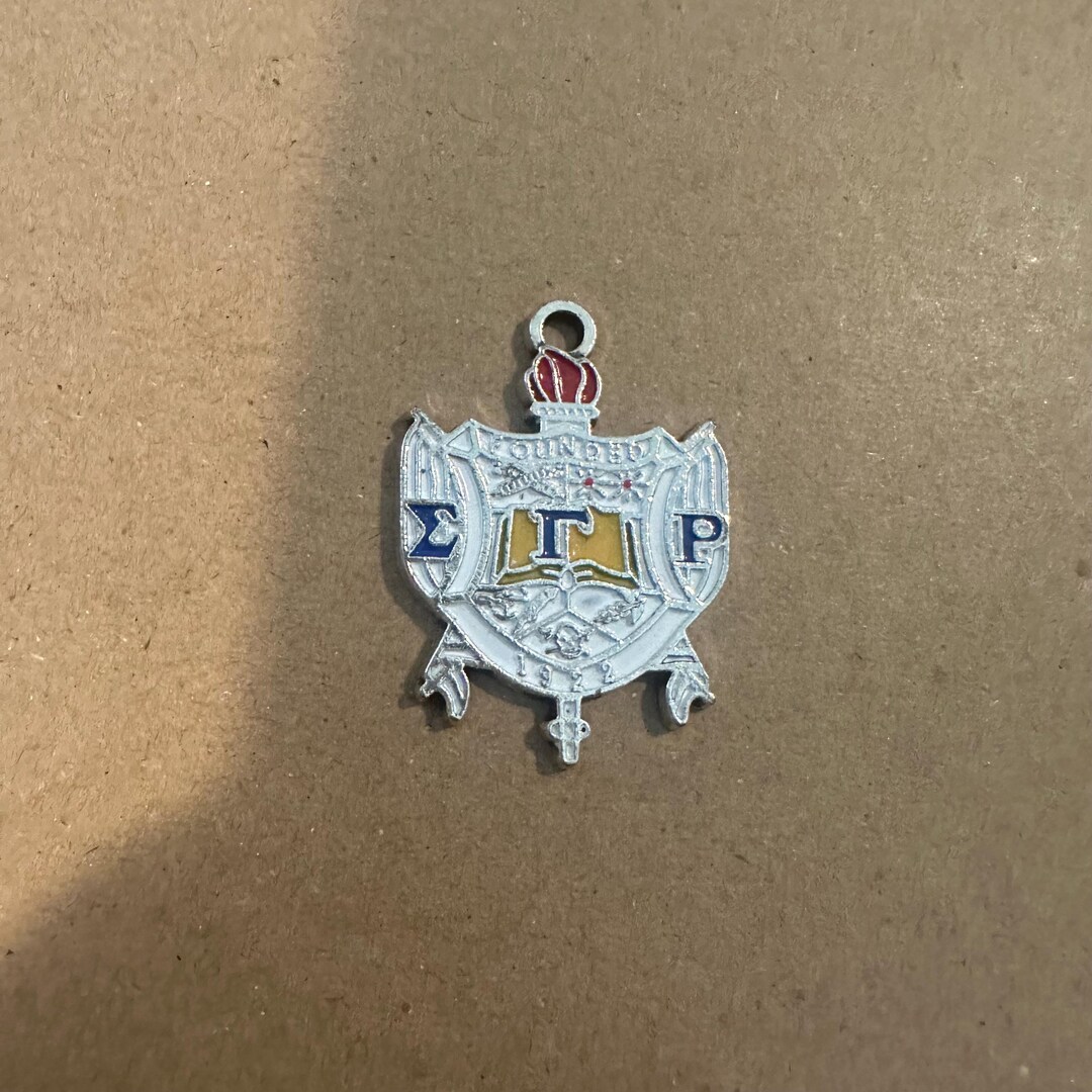 Silver Sigma Gamm Rho Shield - Etsy