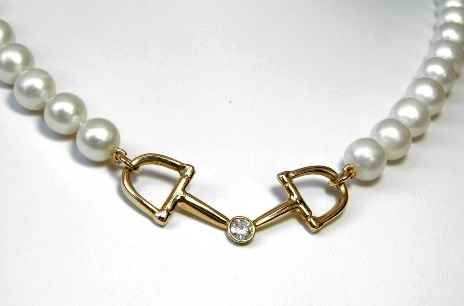 GORGEOUS Equestrian 14K Gold Horse Snaffle Bit Necklace 0.30ctw VS1 GIA ...