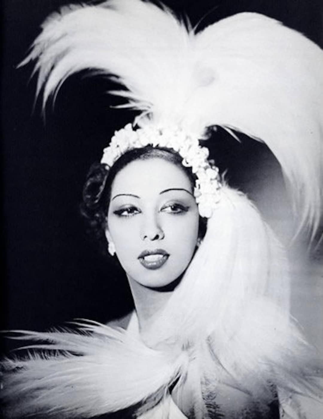 Josephine Baker - Black Pearl - Semi-nude - Burlesque - Singer - Exotic ...