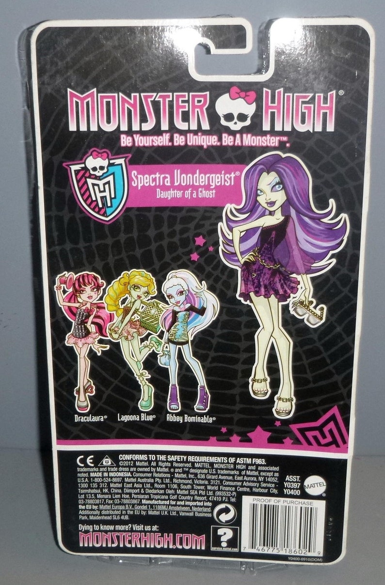 Mattel Monster High Spectra Vondergeist Daughter of A Ghost Outfit New ...