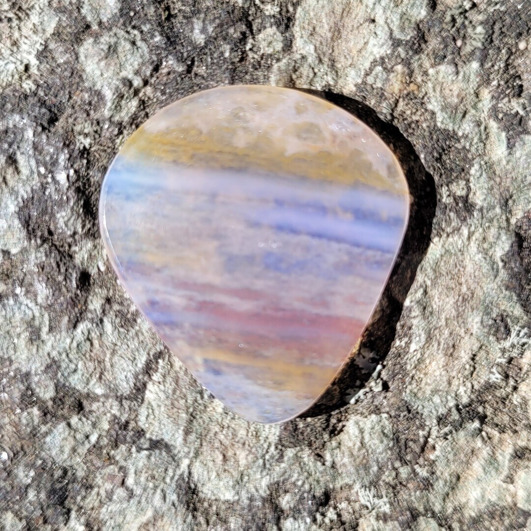 Arizona Rainbow Petrified Wood Stone Guitar Pick, Small Jazz, 1.8 Mm ...