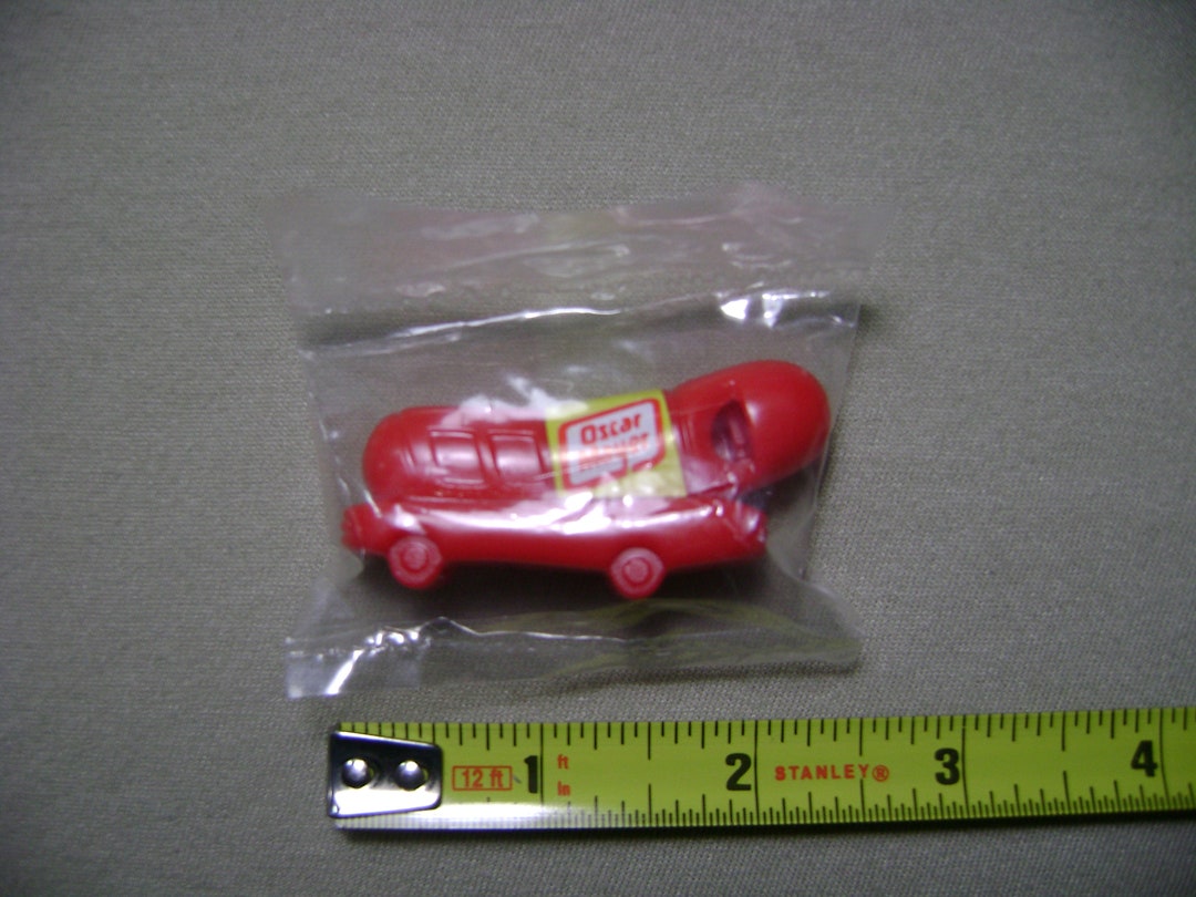 Vintage Oscar Mayer Wienermobile Whistle (NEW, Sealed) Weinermobile ...