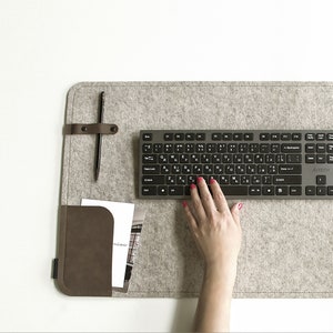 Felt and Leather Desk Mat / Desk Top Organizer Pad / Laptop Mat / Desk ...