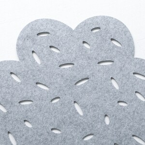 Cloud Mat / Polyester Felt Mat / Stand for Protecting the Table or ...