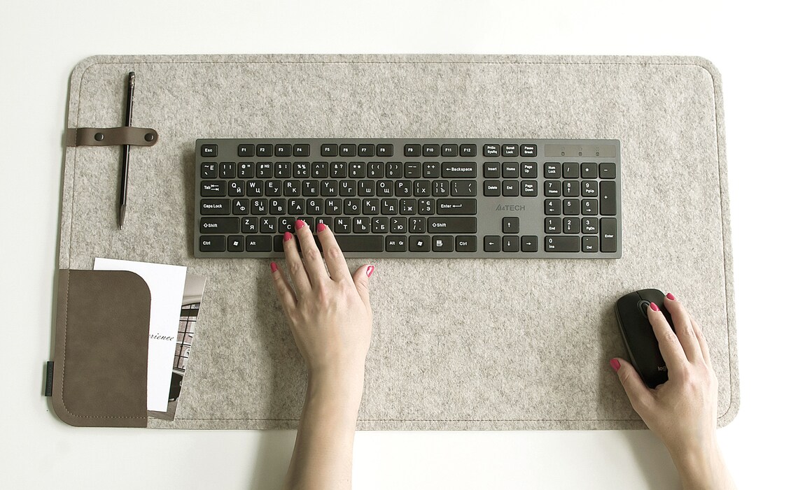 Felt and Leather Desk Mat / Desk Top Organizer Pad / Laptop | Etsy