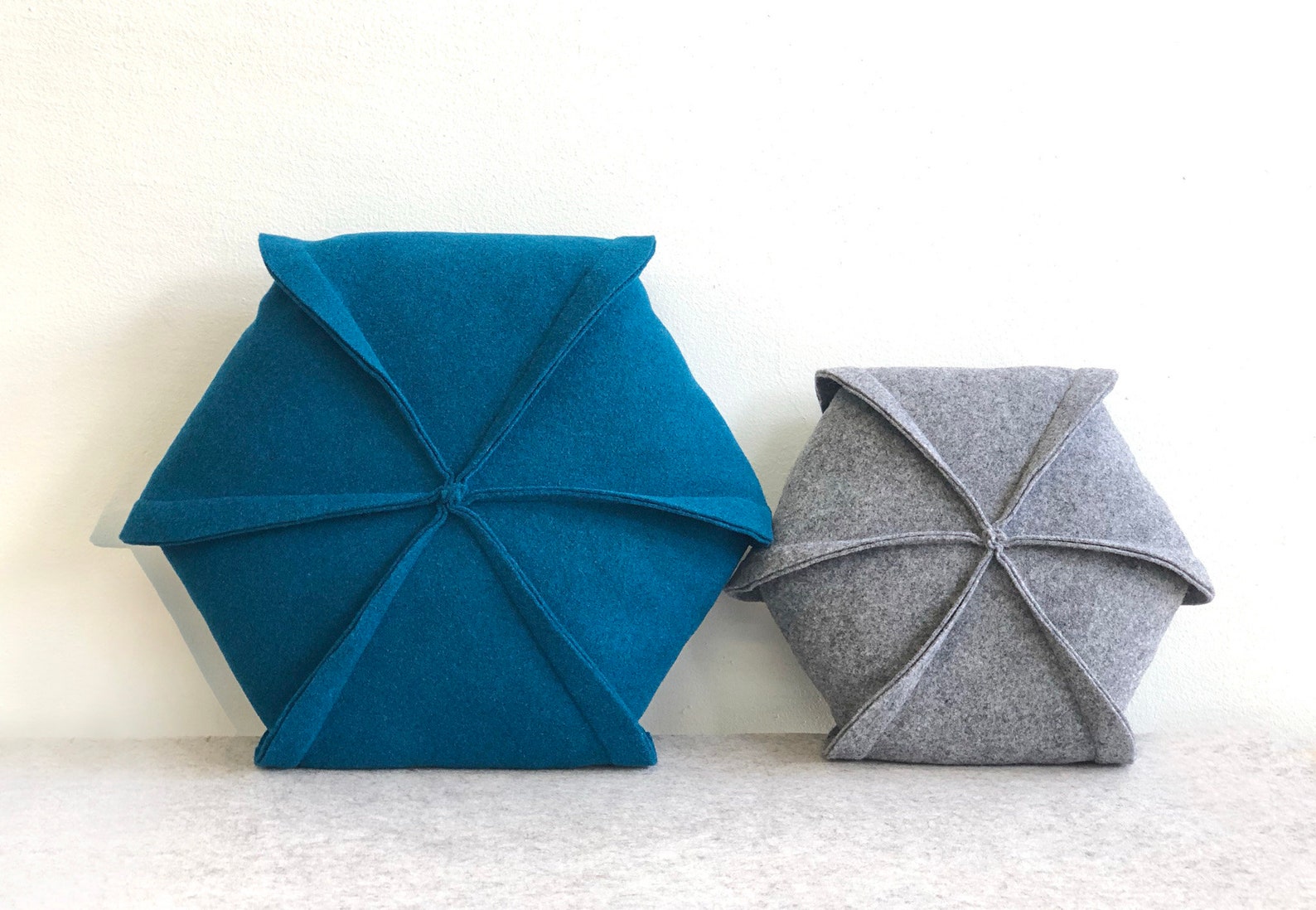 Modern Pillow / Accent Pillow / Throw Pillow / Designer Pillow | Etsy