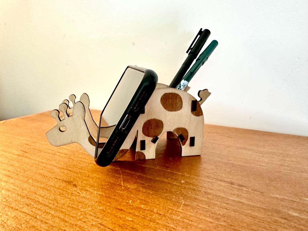 Giraffe Phone Stand | Wooden Phone Holder - Etsy