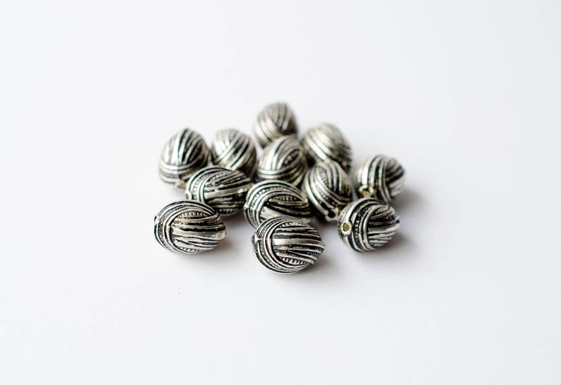 14x11mm Vintage German Beads, Ornamented Metallic Plastic Oval Beads ...