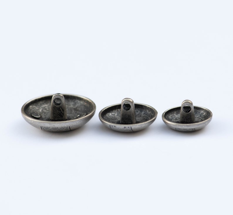 22mm, 18mm, 15mm Vintage Silver Tone Metal Shank Dome Buttons With ...
