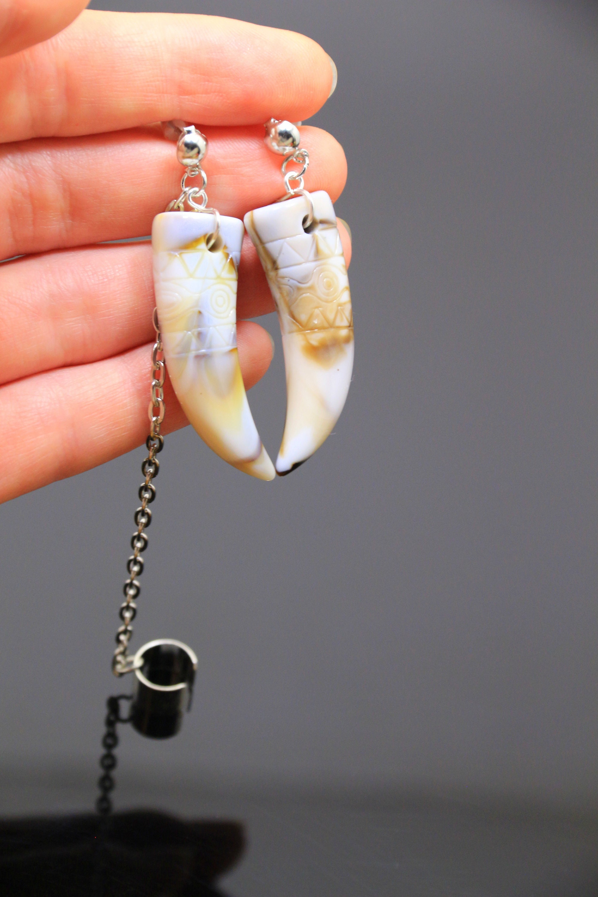 Wolf Tooth Ear Cuff Faux Fang Tribal Lion Teeth Jewelry Safari Animal ...