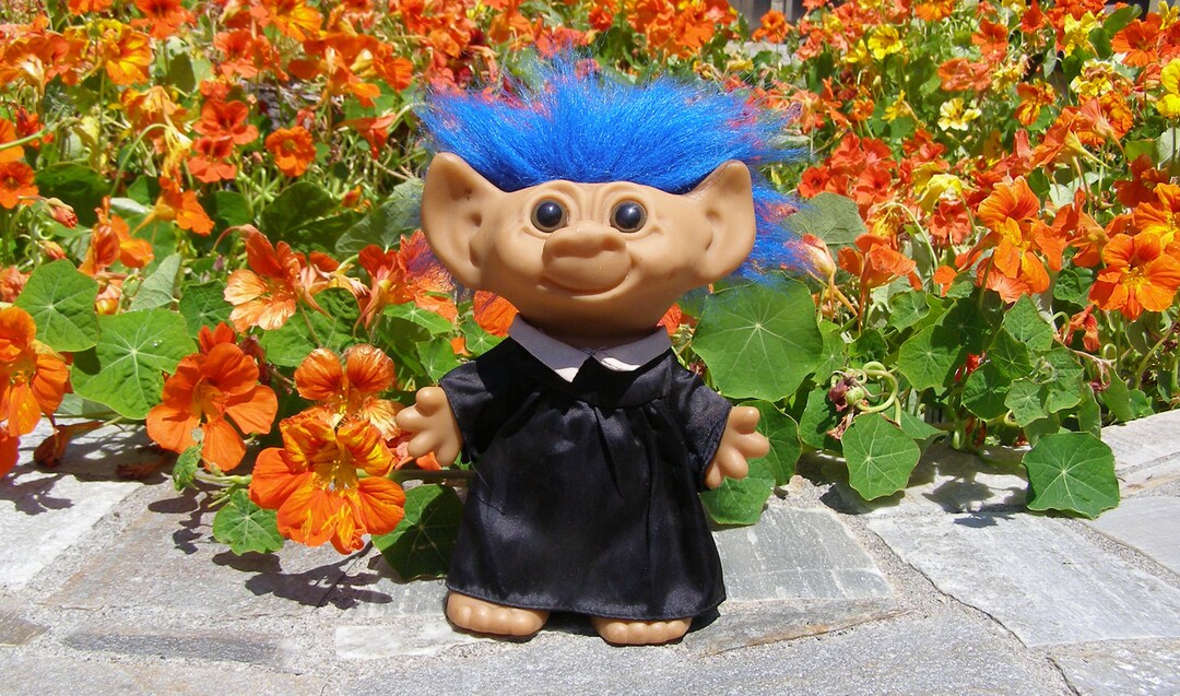 Vintage Uneeda Wishnik Graduation Troll W/ BLUE HAIR C. 1991 - Etsy