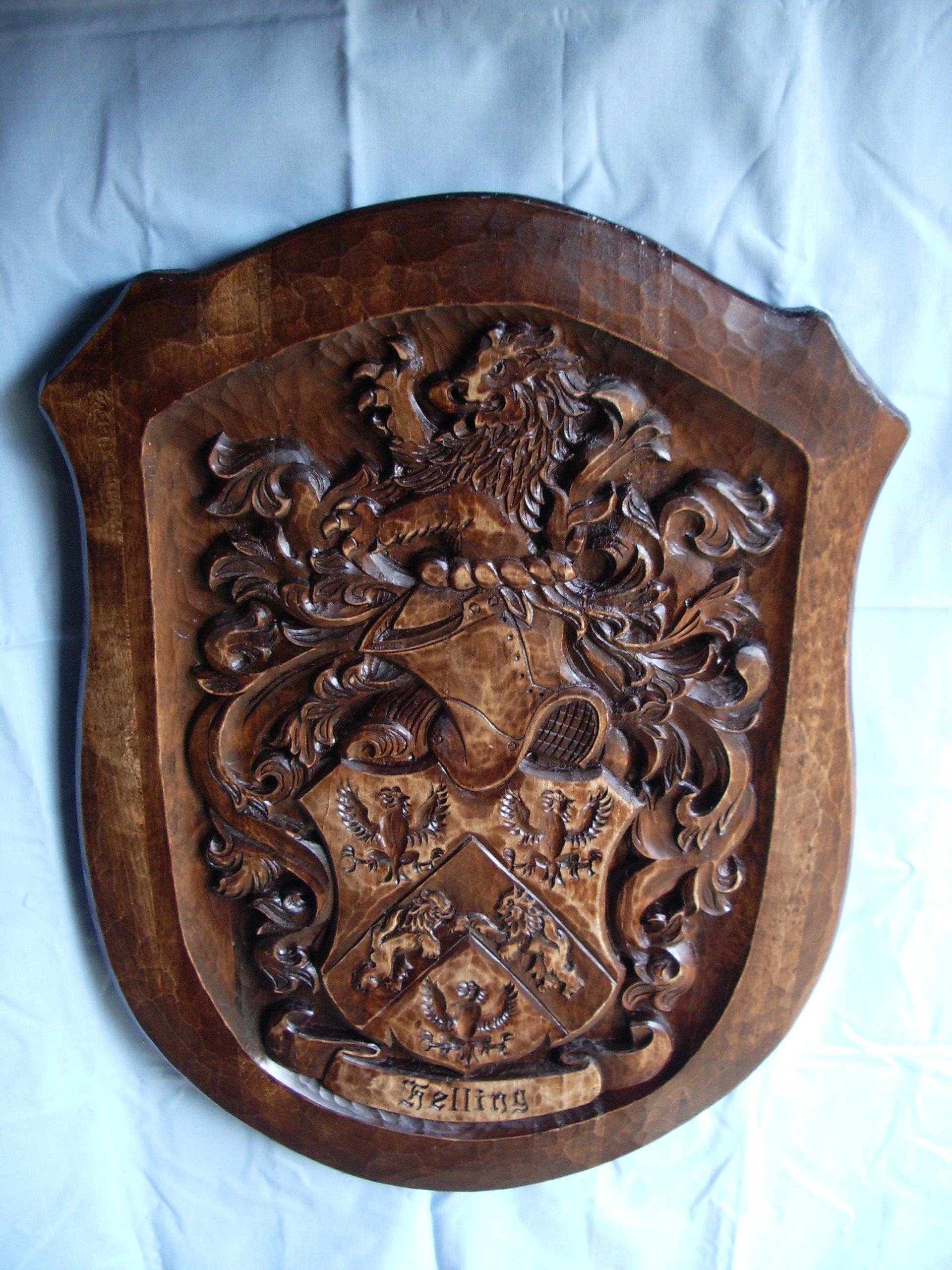 Custom Family Crest Coat of Arms Personalized Family Shield Wooden ...