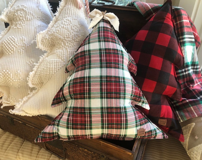Farmhouse Christmas Tree Pillow Handmade From White Red Green Christmas ...