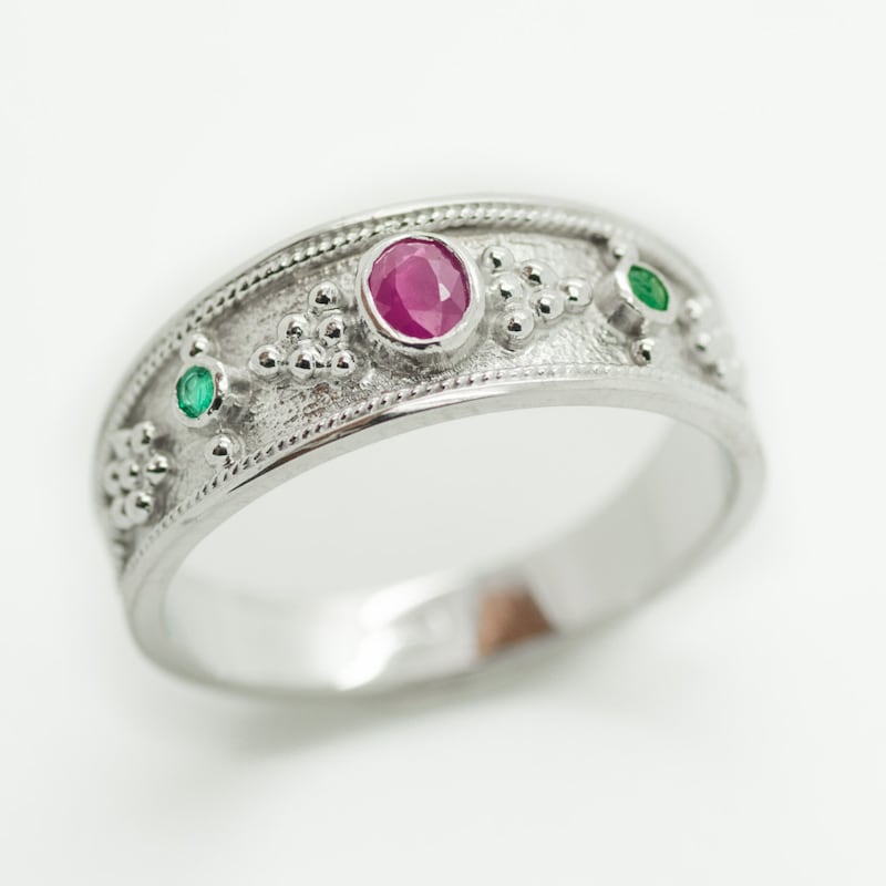 Ruby Filigree Ring - Etsy