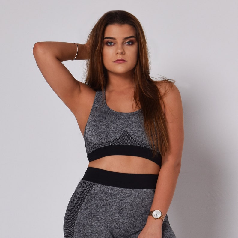 Flex Seamless Twisted Saint Sports Bra. Various Colours Sports Wear Gym ...