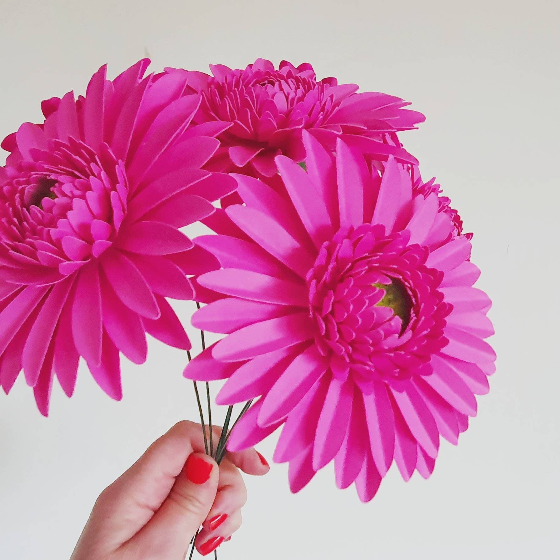 Bright Pink Paper Gerbera Daisies Handmade Paper Flowers - Etsy UK