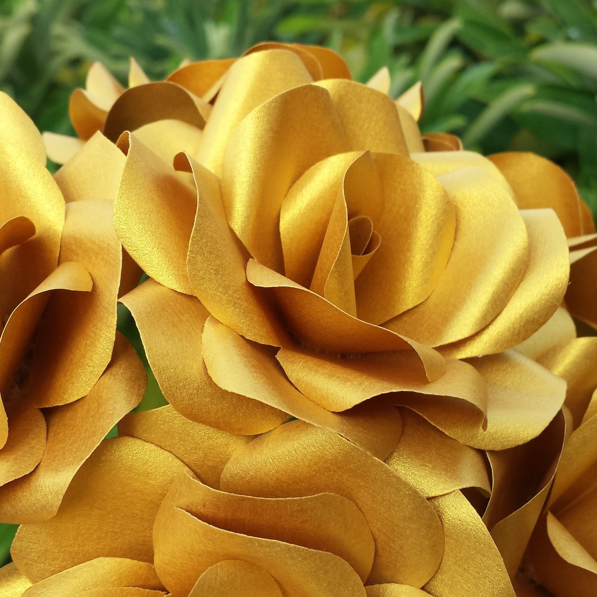 6 X Gold Paper Flowers Handmade Paper Roses Party Decor - Etsy UK