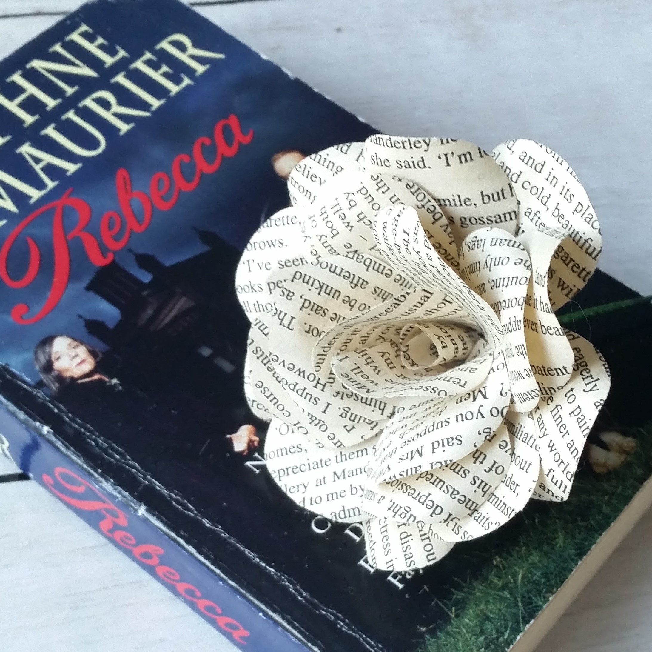 Book Page Paper Flower Roses Handmade Paper Flowers - Etsy UK
