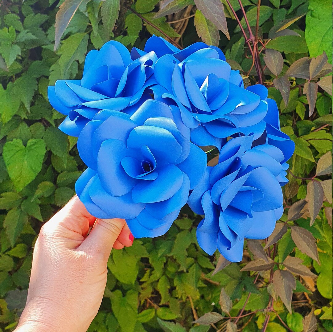 6 Royal Blue Paper Roses: Handmade Forever Flowers, Table Decor - Etsy