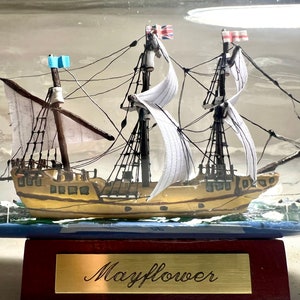 Mayflower Ship in a 7 Inch Bottle Ship in Bottle - Bottle Ship - Model ...