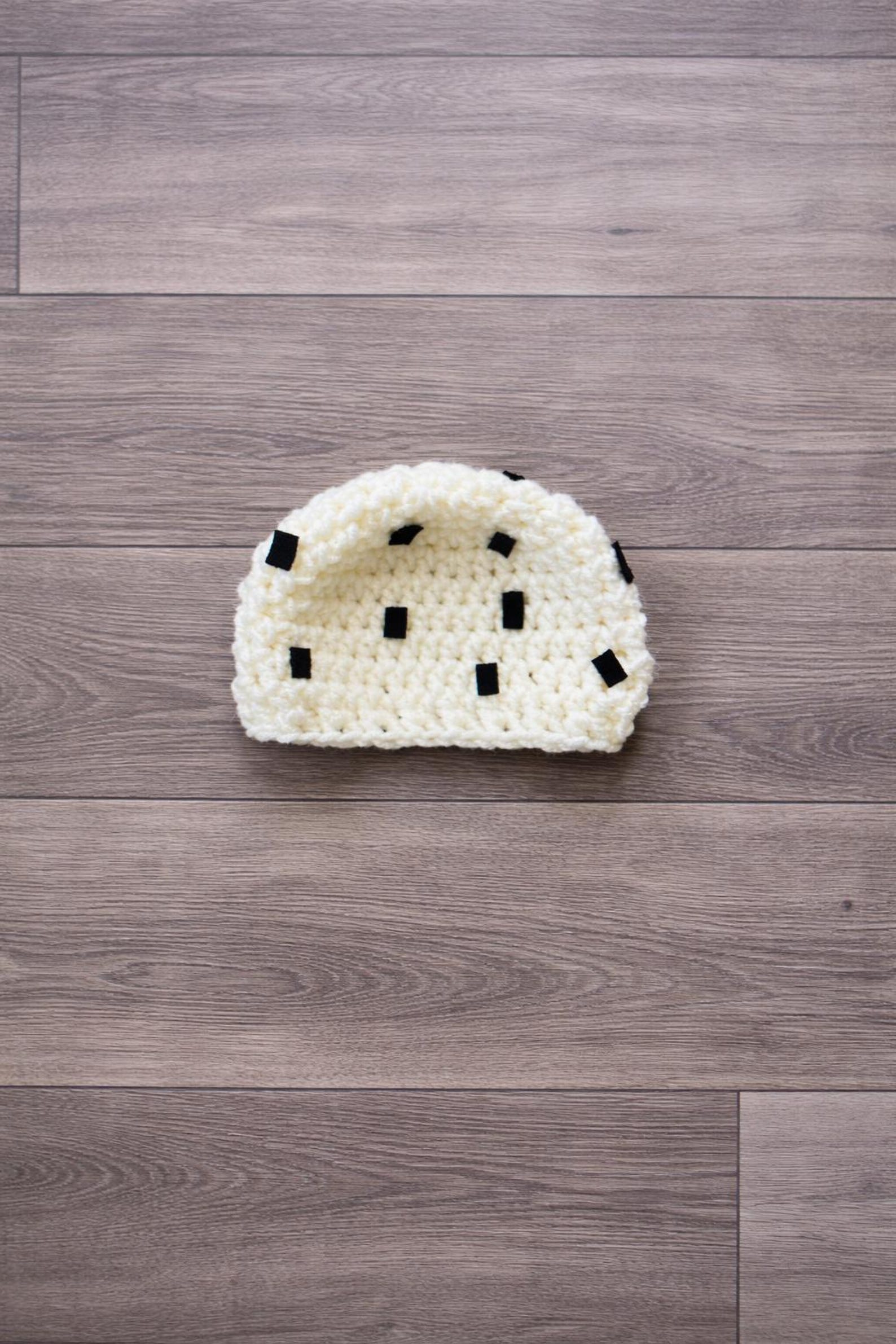 Crochet Cannoli Baby Cocoon: Newborn Halloween Costume & Photo Prop - Etsy