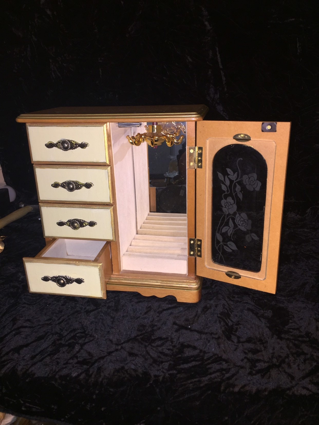 Vintage Jewelry KeepSake Box Wooden With Brass Knobs and Gold | Etsy