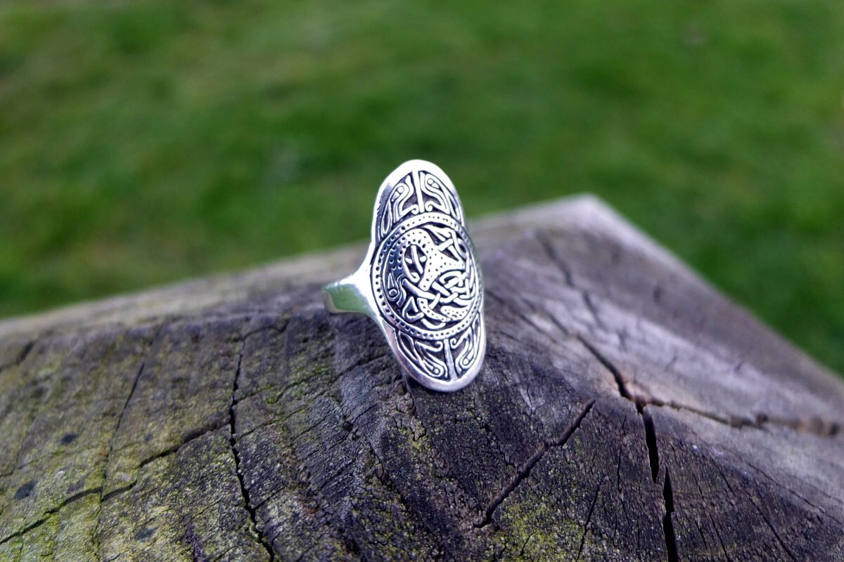 Anglo-saxon River Thames Silver Ring - Etsy UK