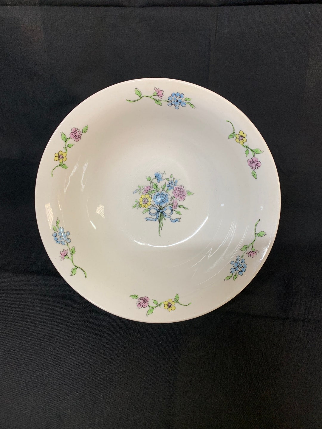 Victory Bouquet Tabletops Unlimited 6 Bowles Porcelain - Etsy