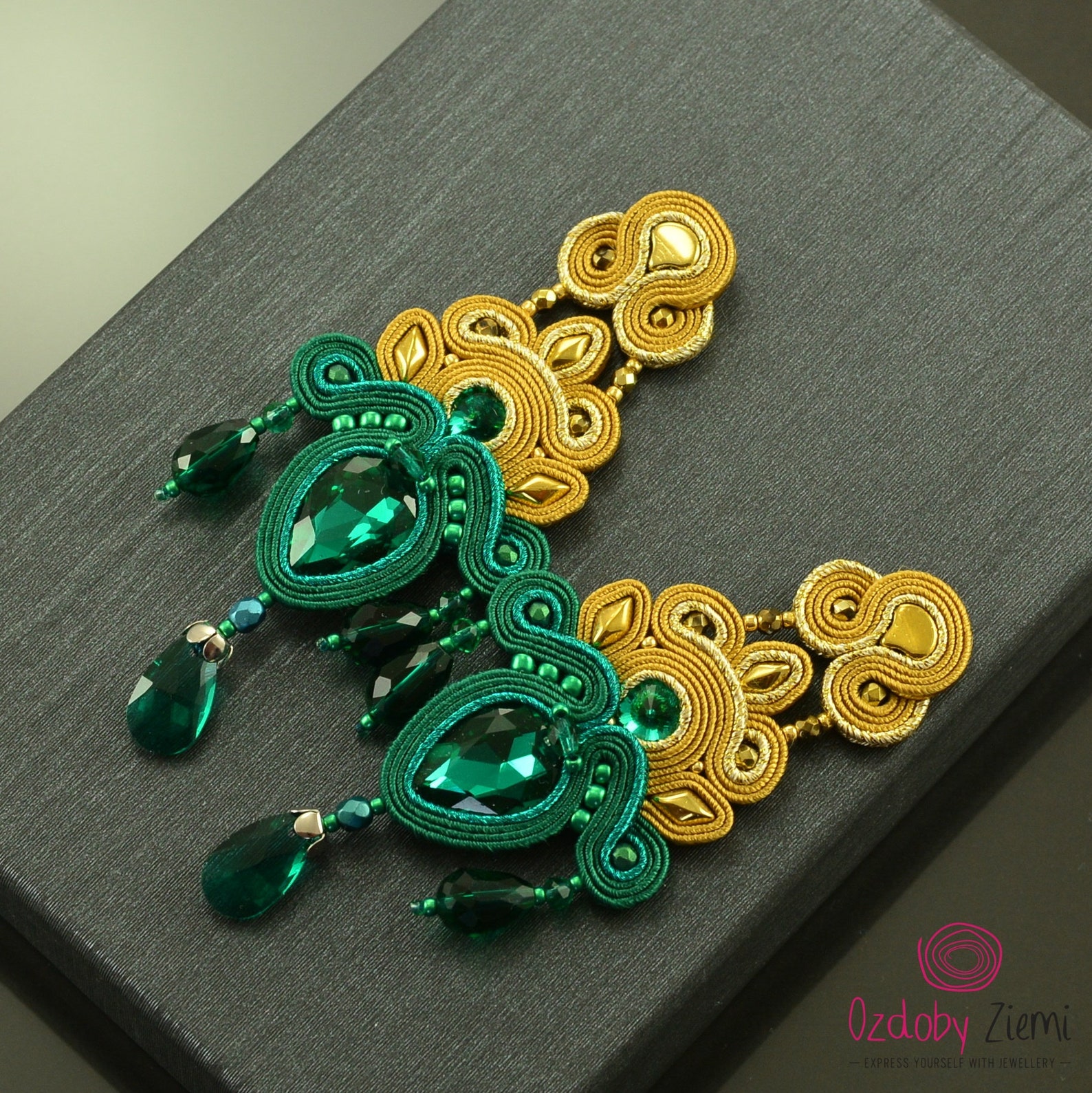 Gorgeous Emerald Green and Gold Chandelier Earrings, Long Green Gold ...