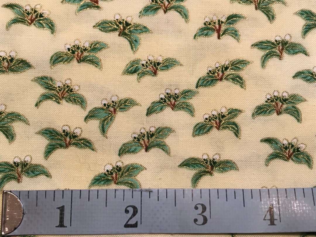 Blank Textiles BTR-M4251 Metallic Gold Trimmed White Berries Leaves on ...