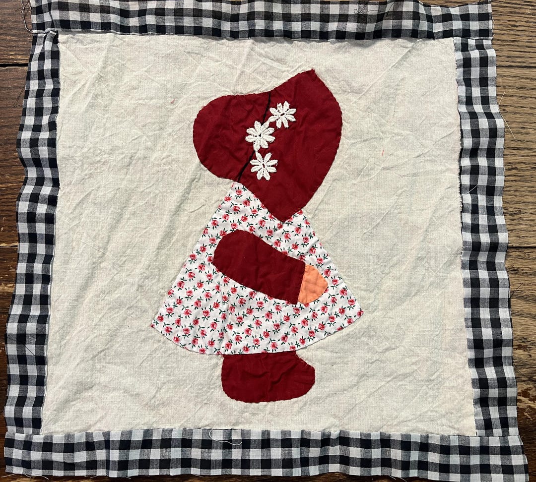 Vintage Applique Sunbonnet Sue Handsewn Quilt Block Right Hook Rural ...