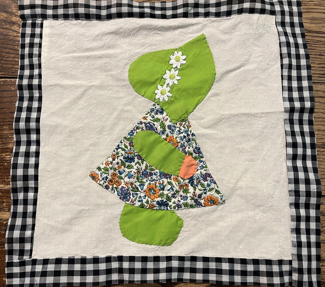 Vintage Applique Sunbonnet Sue Handsewn Quilt Block Right Hook Rural ...