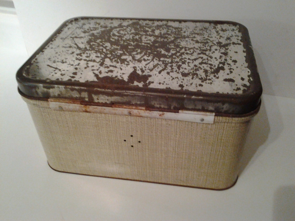 Decorware Metal Ivy Pattern Bread Box - Etsy
