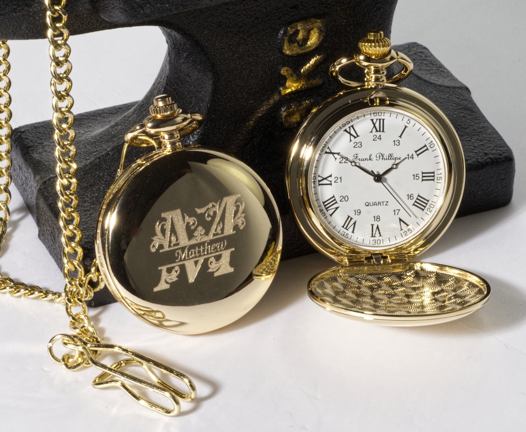 Personalized Gold Monogram Pocket Watch – Diamond Engraved Quartz - Etsy