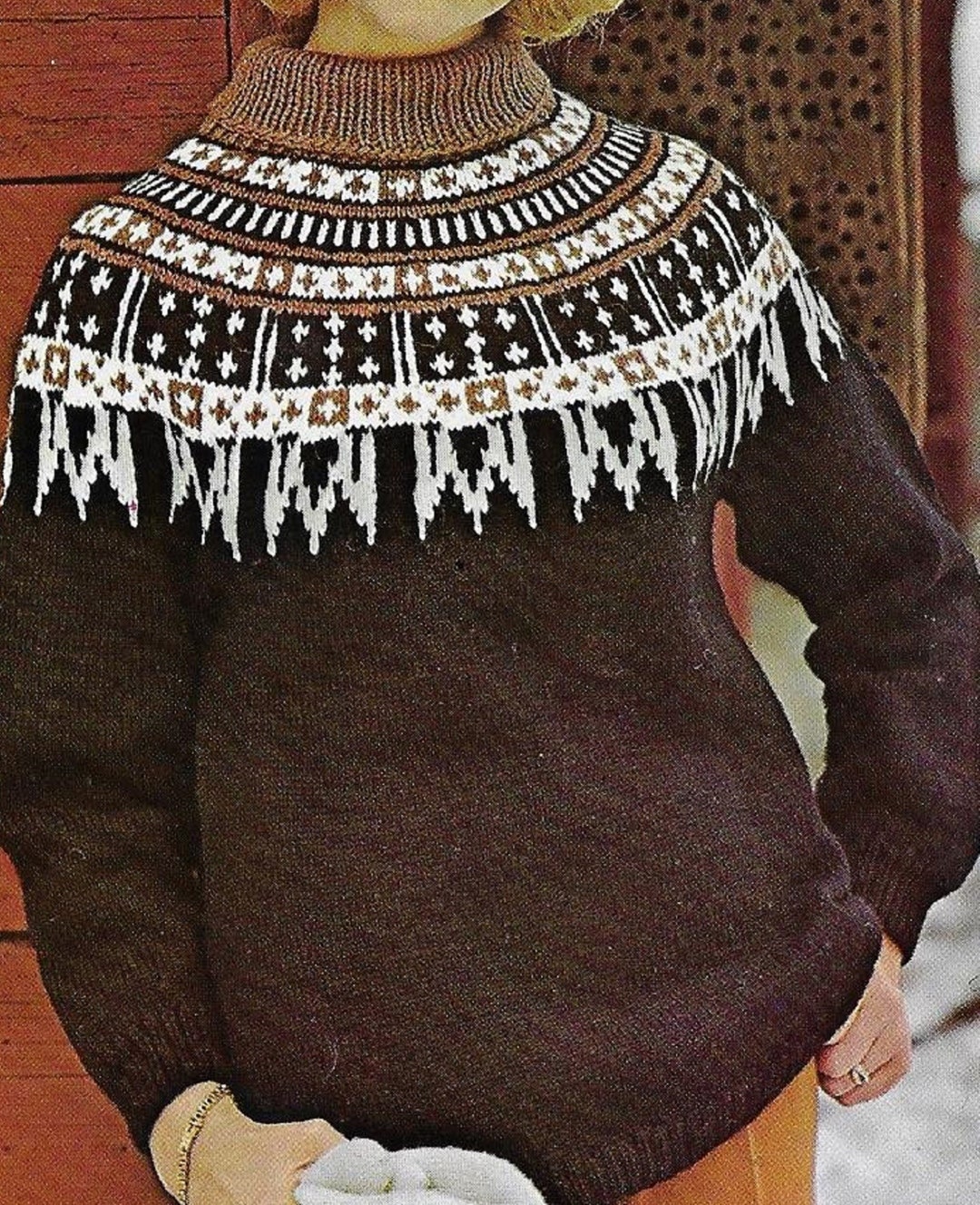 Women's Traditional Fairisle Yoke Sweater Knitting Pattern DK 8 Ply ...