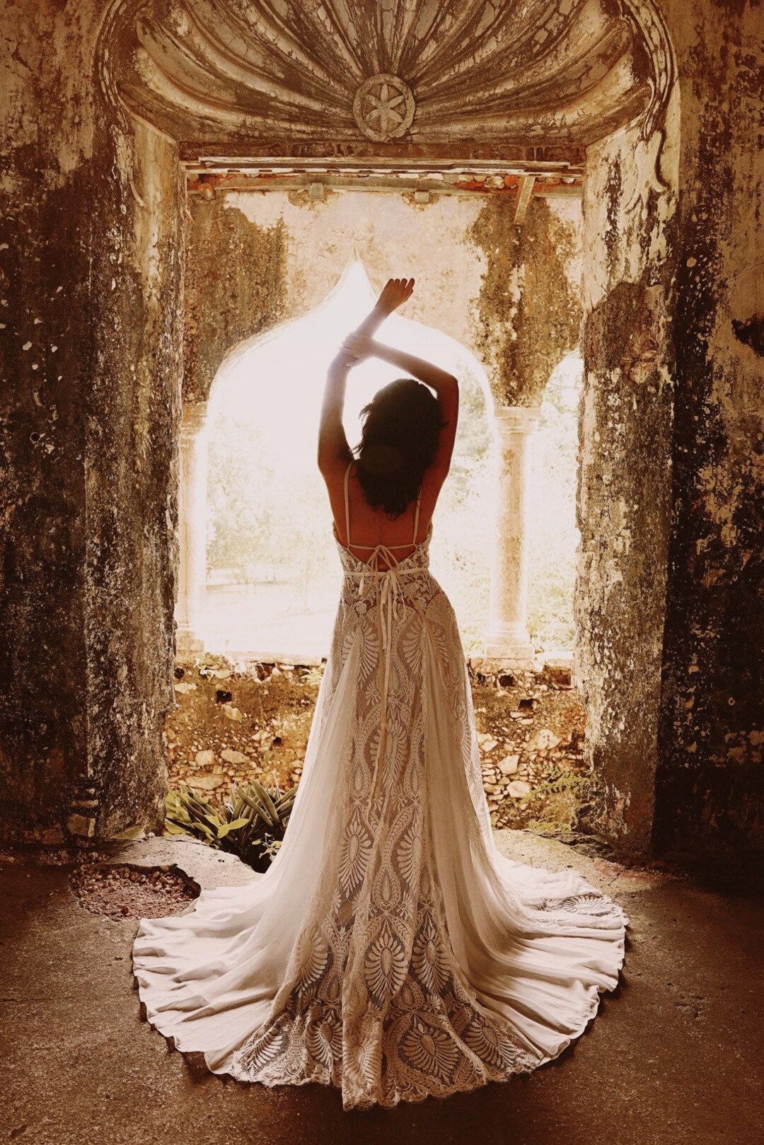 Exotic Boho Lace Wedding Dress Beach Wedding Dress Elegant Bohemian ...