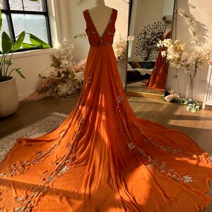 Autumn 2.0 - Fall Wedding Dress Autumn Foliage A Line Flowy Sleeves ...