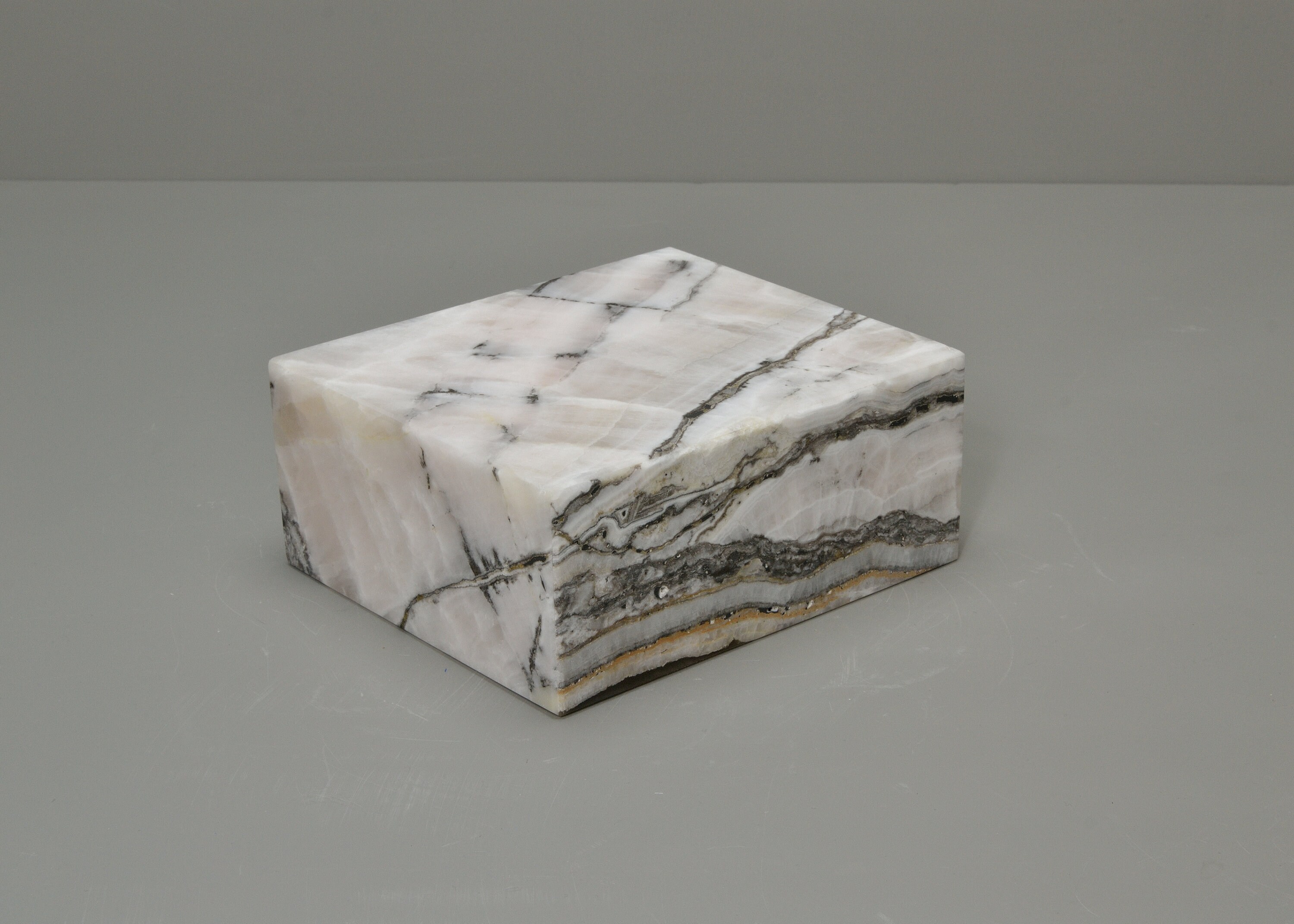 Onyx Bases 7x6x3 Honed Finish,Art Base, Figurine display, White Onyx ...