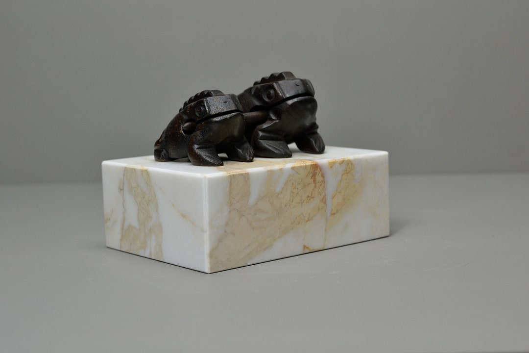 White Marble 8wx6dx3h Calacatta Gold Base Sculptures NR2, Base Art ...