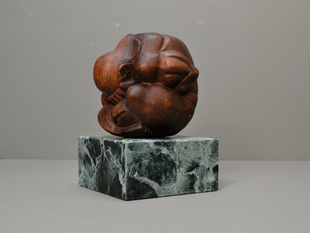 Green Marble Display Plinth: Modern Art Pedestal, Sculpture Stand ...