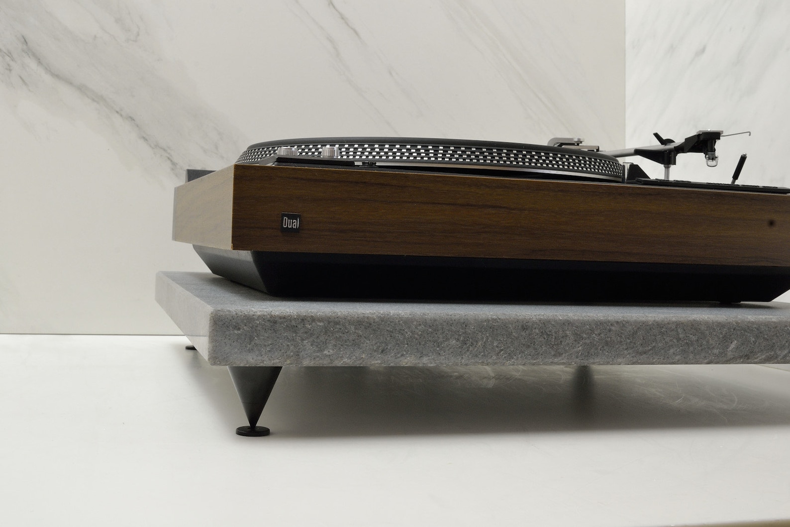 20x18x1.25 Rugged Concrete Turntable Stand White Caesarstone - Etsy