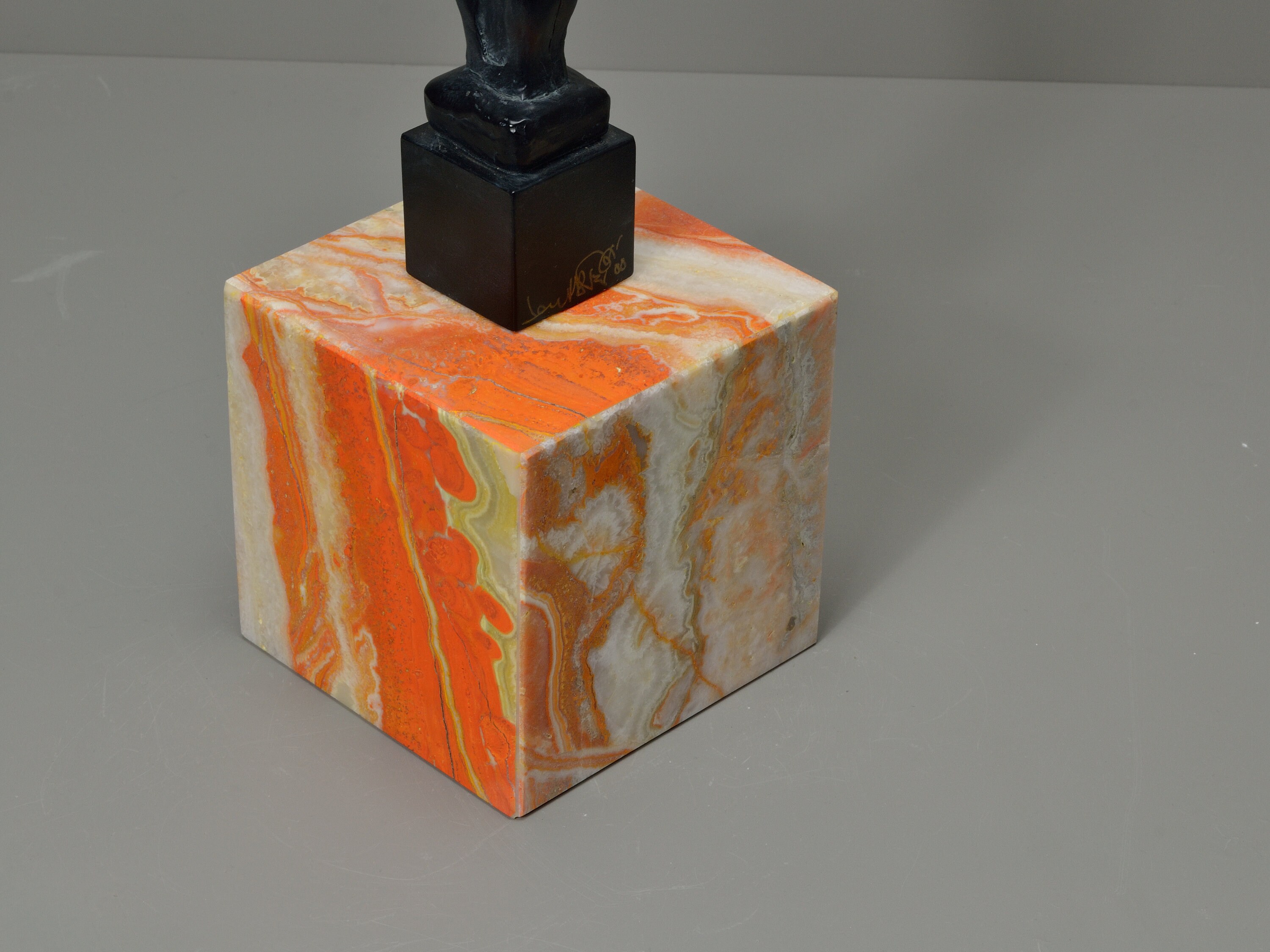 Onyx Bases Sculpture 5 x 5 x 5 Honed Finish,Art Base, Figurine display ...