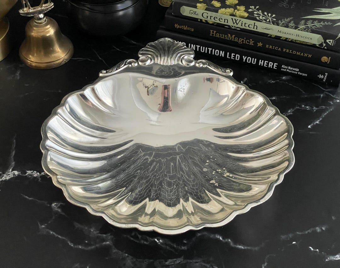 Vintage Fancy Footed Silver-plated Shell Tray,altar Dish,vintage Witch ...