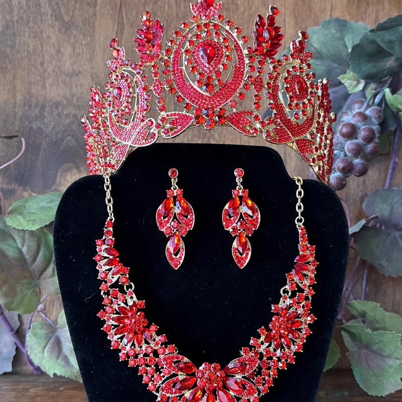 Red Necklace Set - Etsy